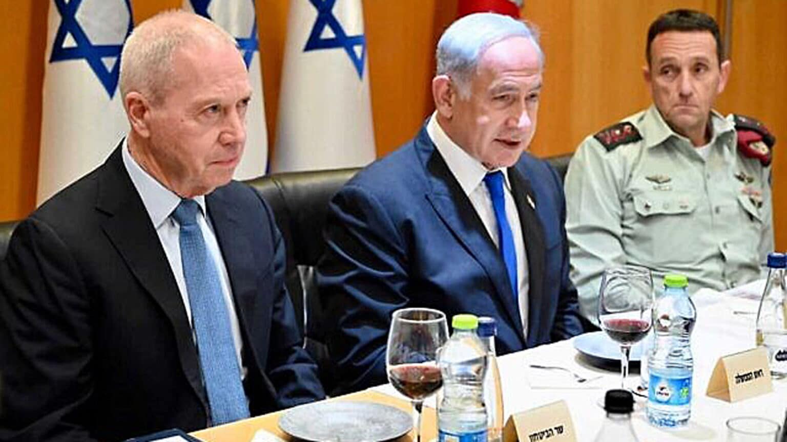 Gallant bleibt Verteidigungsminister - Israelnetz