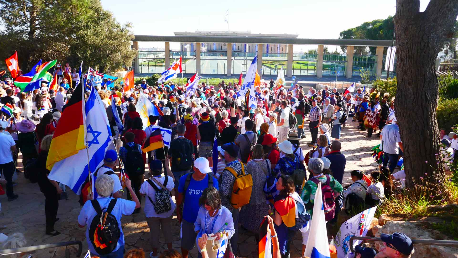 Christen beten vor der Knesset für Israel - Israelnetz