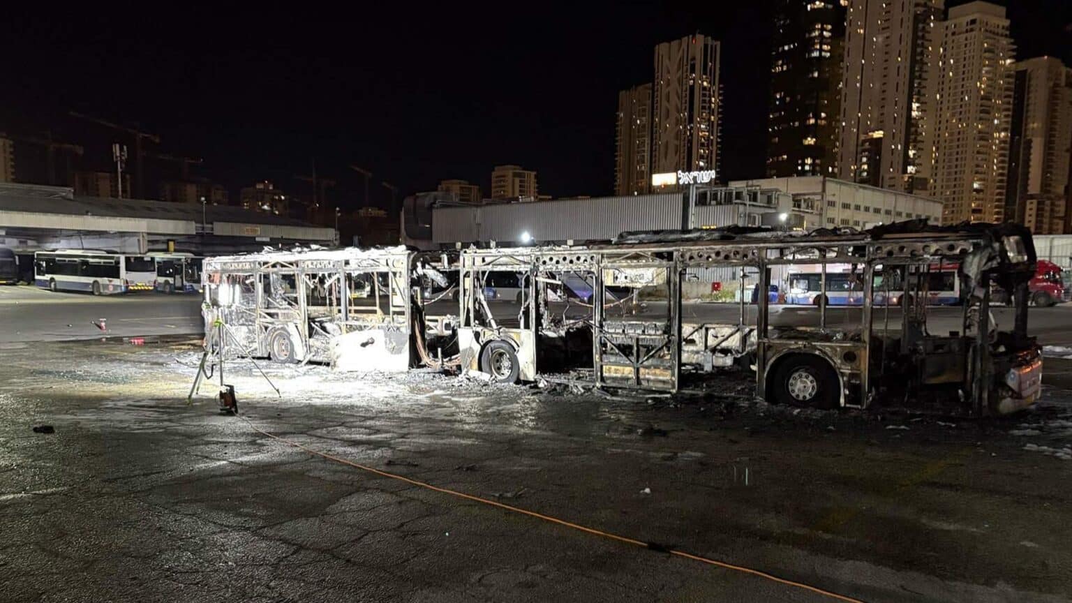 Heimkehrende Geiseln, Krieg mit dem Iran und ein diplomatisches ...